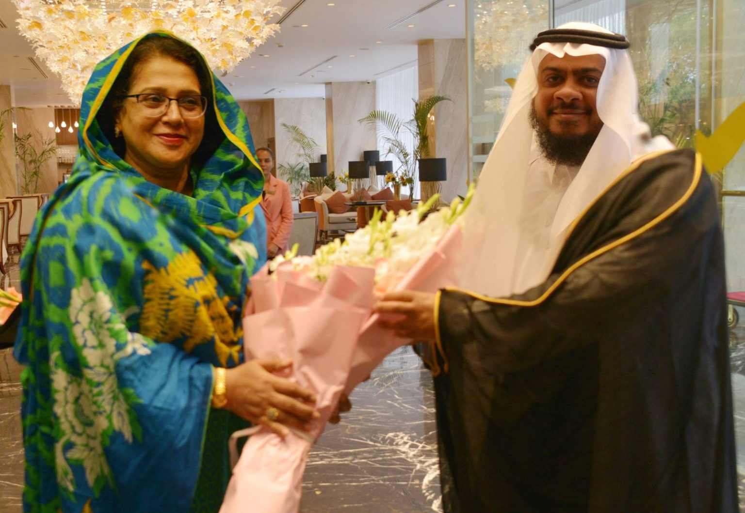 President IIUI Arrives in Islamabad, Receives Warm Welcome by University Officials ...